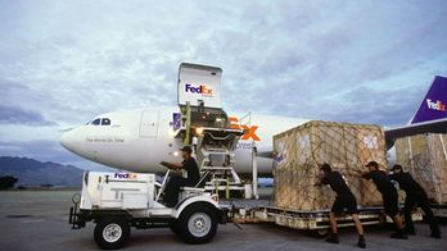 STAR and FedEx Join Forces in Airlifting Relief Supplies to Sichuan