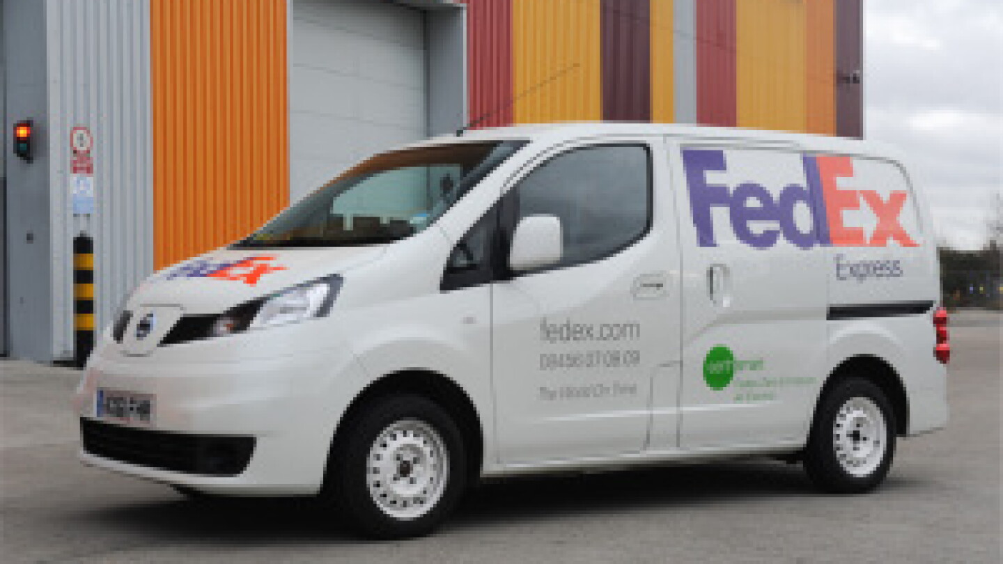 Nissan e FedEx Express testam modelo elétrico baseado no NV200 nas ruas ...
