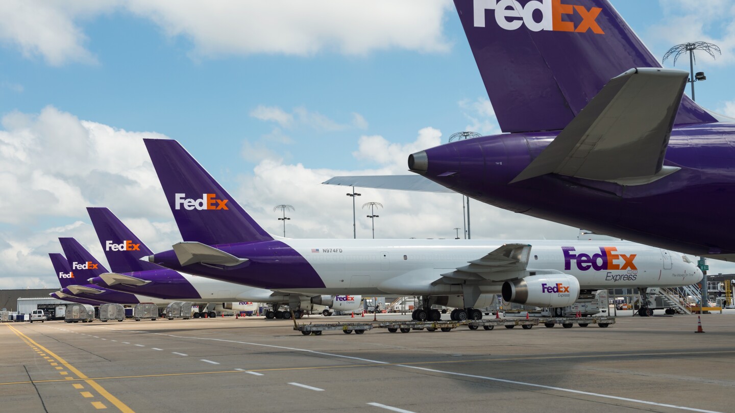 FedEx Express Boosts Intra-Europe and Intercontinental Air Network ...