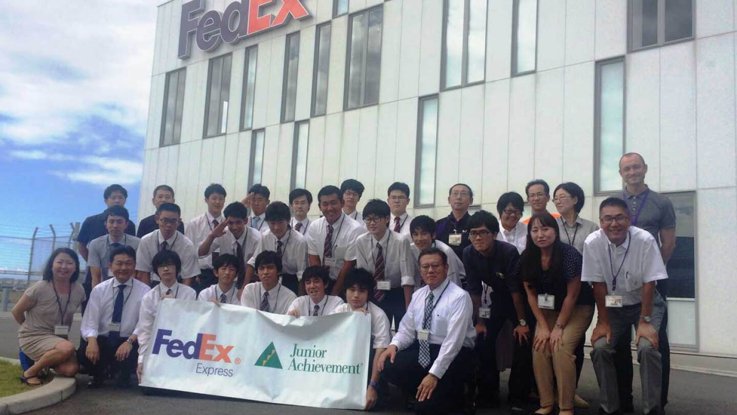 FedEx Express Conducts One-Day Job Shadow Program at its North Pacific ...