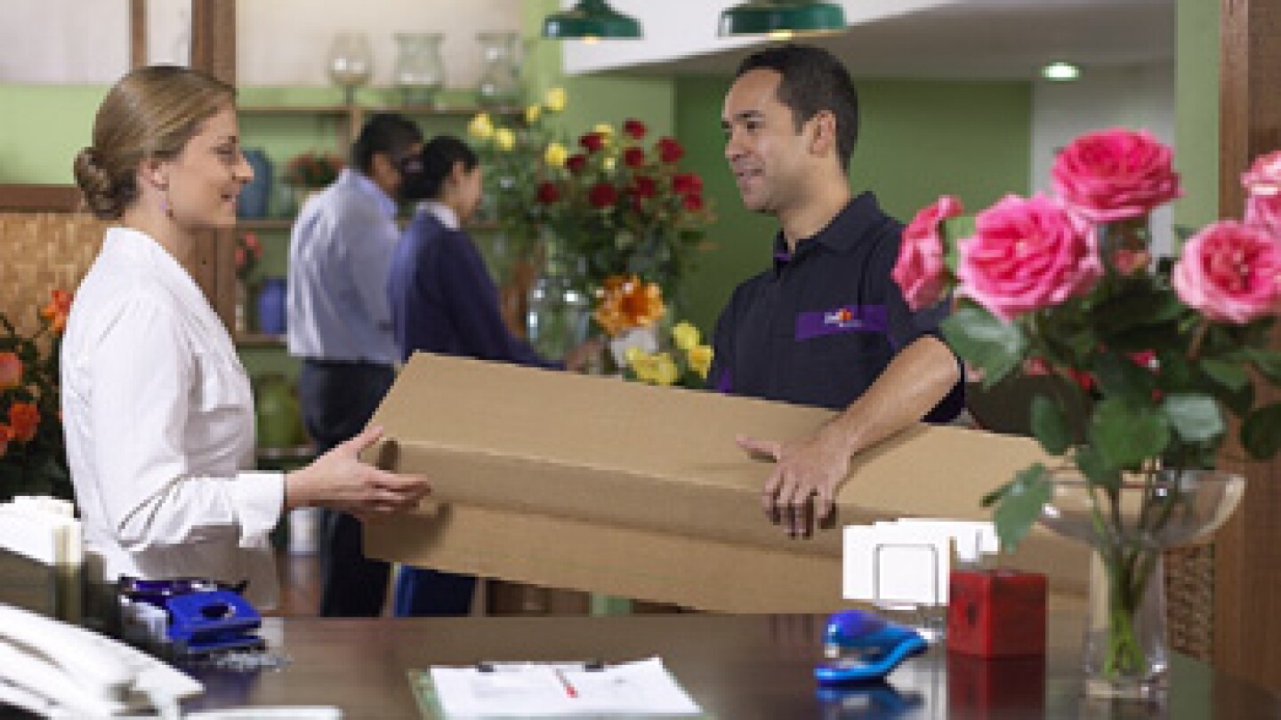 FedEx Ofrece Servicio Directo Internacional en Colombia