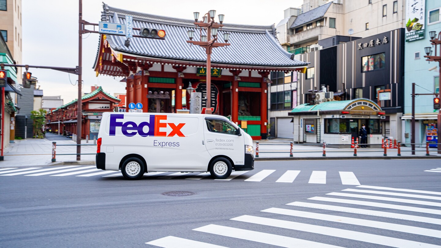 FedEx Speeds Up Delivery for Importers in Japan