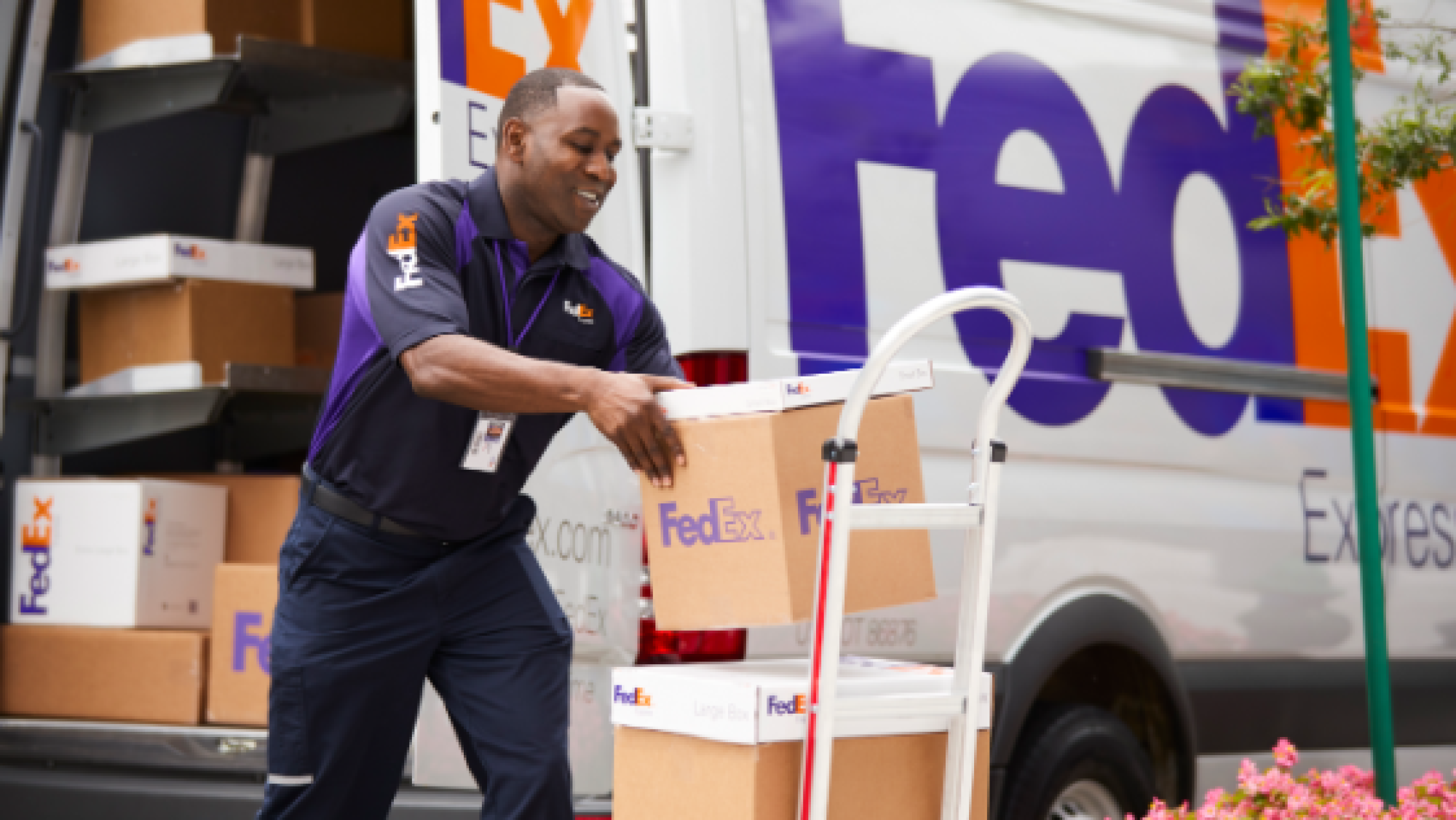 FedEx conquista a 10ª posição na lista das empresas mais admiradas do ...
