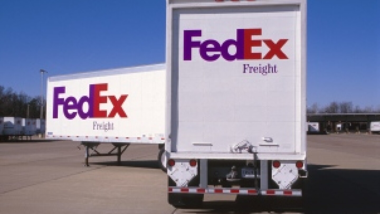 New FedEx Freight Service Center Opens in Alberta