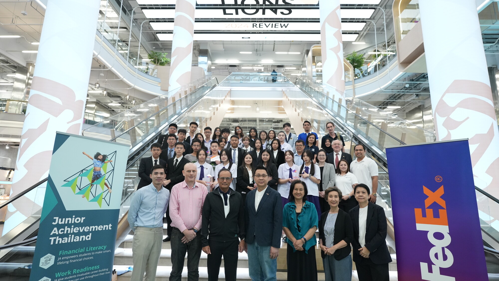 Young Thai Innovators Gear Up for 2024 FedEx/Junior Achievement ...