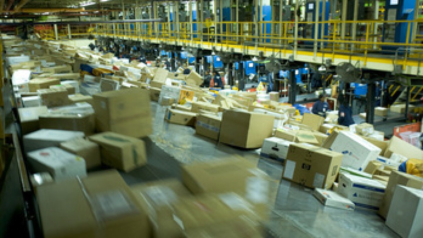 FedEx to See Busiest Day of the Year on Monday, Dec. 15, 2008