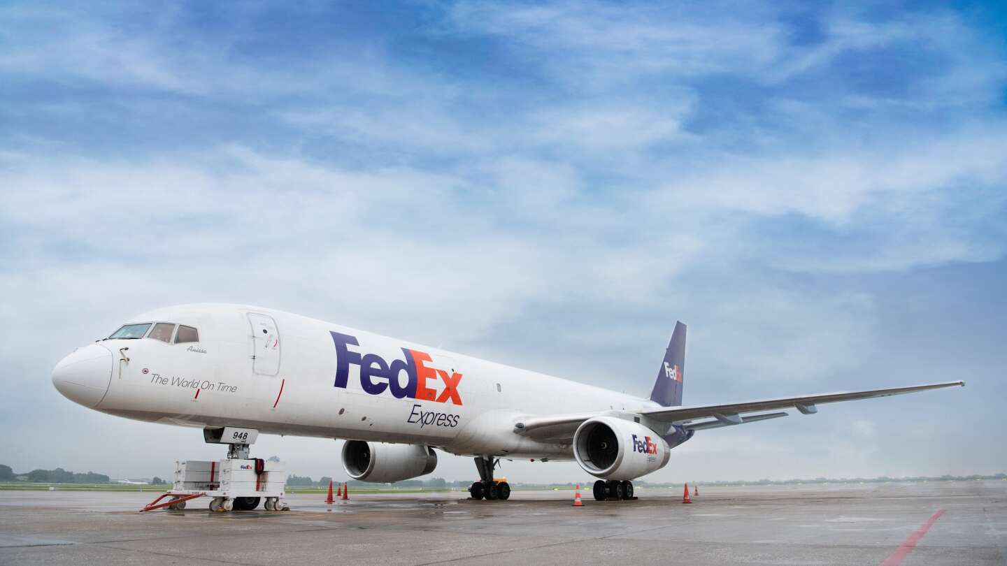New FedEx Express Flight to Hanoi to Strengthen Access between Europe ...